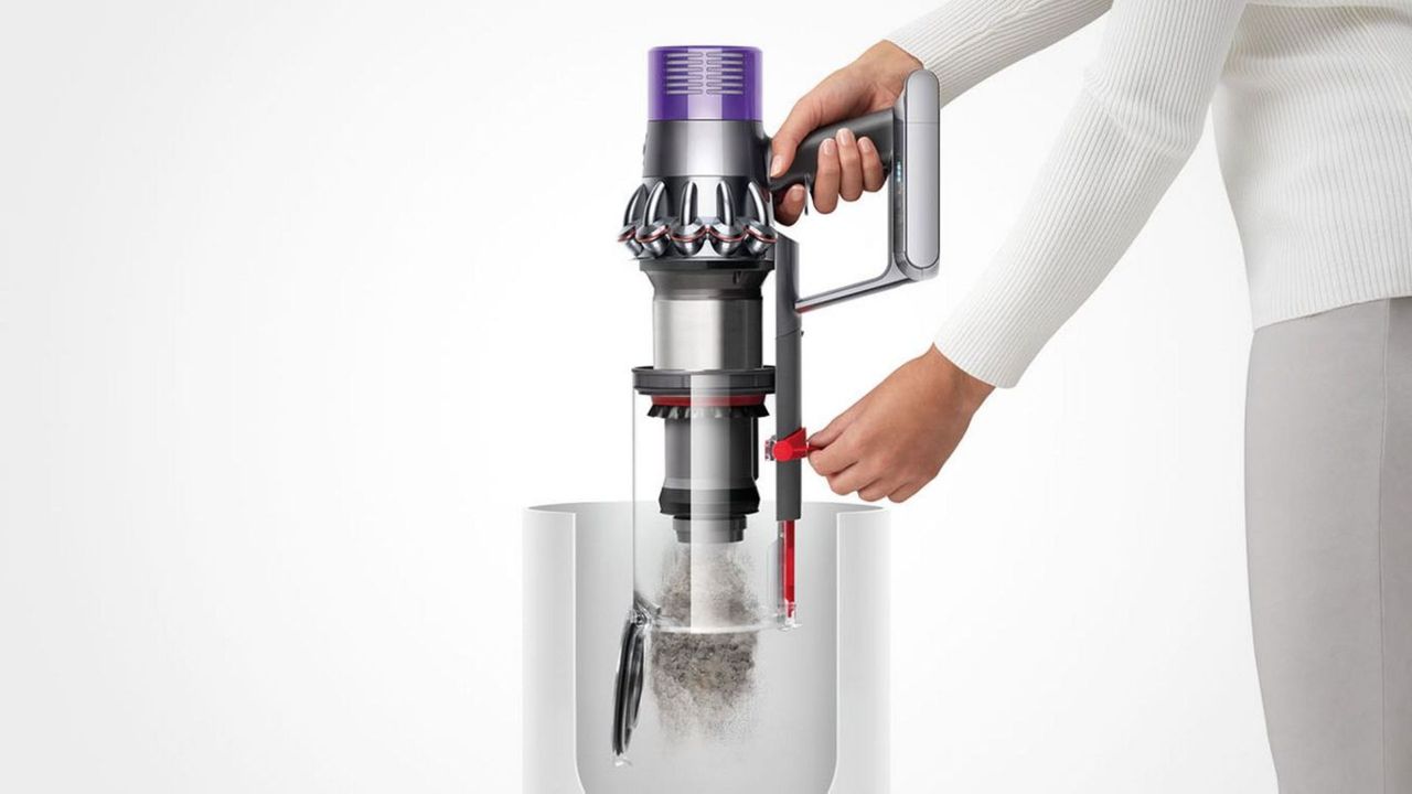 Dyson Cyclone V10 Absolute review: the best value Dyson | Homes and Gardens
