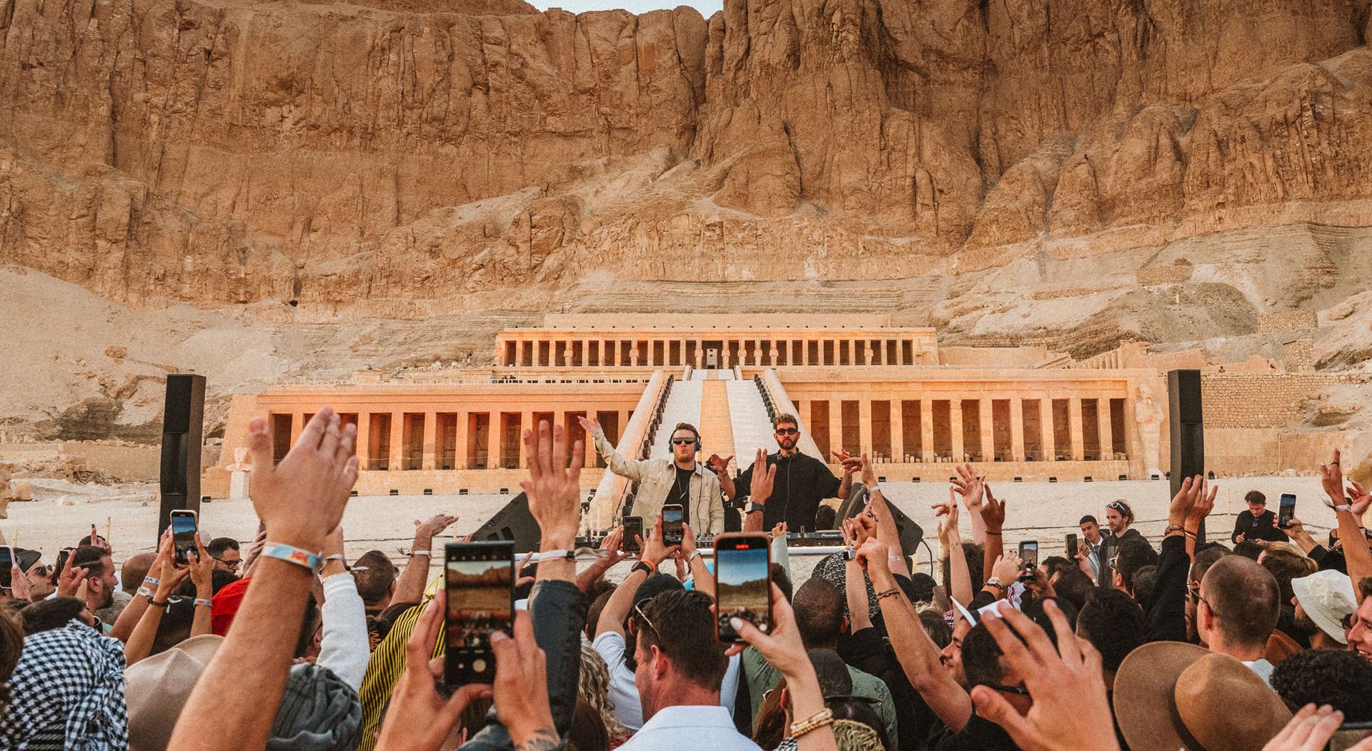 Inside Cercle Odyssey: the immersive new travelling concert experience ...