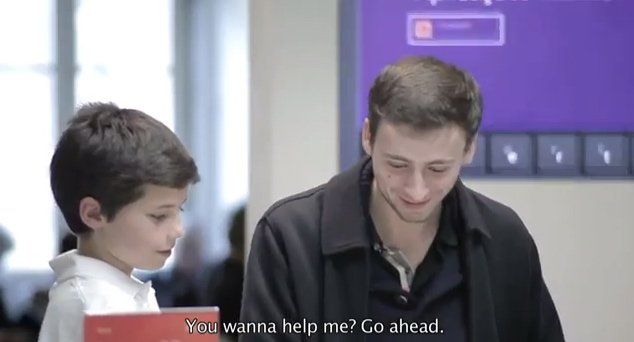 Humorous Windows 8 advertisement illustrates its simplicity | Windows ...