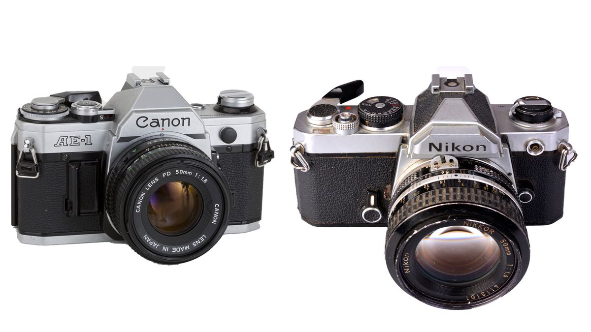 Do we REALLY need half-frame film cameras like the Kodak Ektar H35 ...