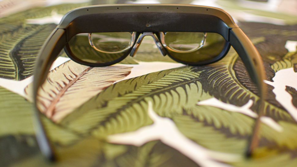 Exclusive – Up close with Qualcomm Snapdragon AR2 smart glasses and why ...