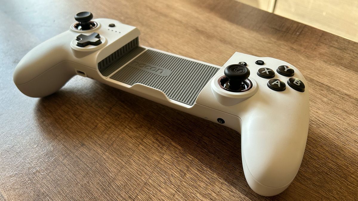 Nacon MG-X Pro controller review: "Too simple for its price point" | GamesRadar+