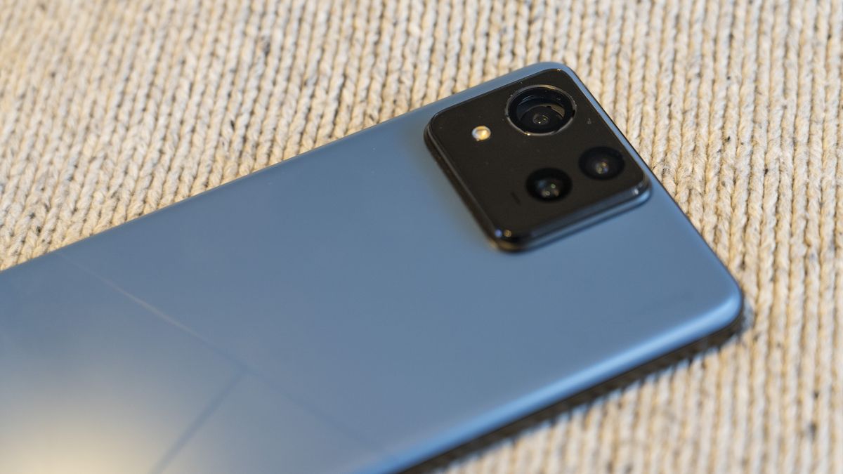 ASUS Zenfone 11 Ultra review: a flagship fone you might overlook - but ...