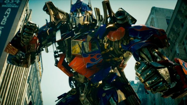 I'd Never Seen Universal's Transformers Ride With The Lights On, But ...