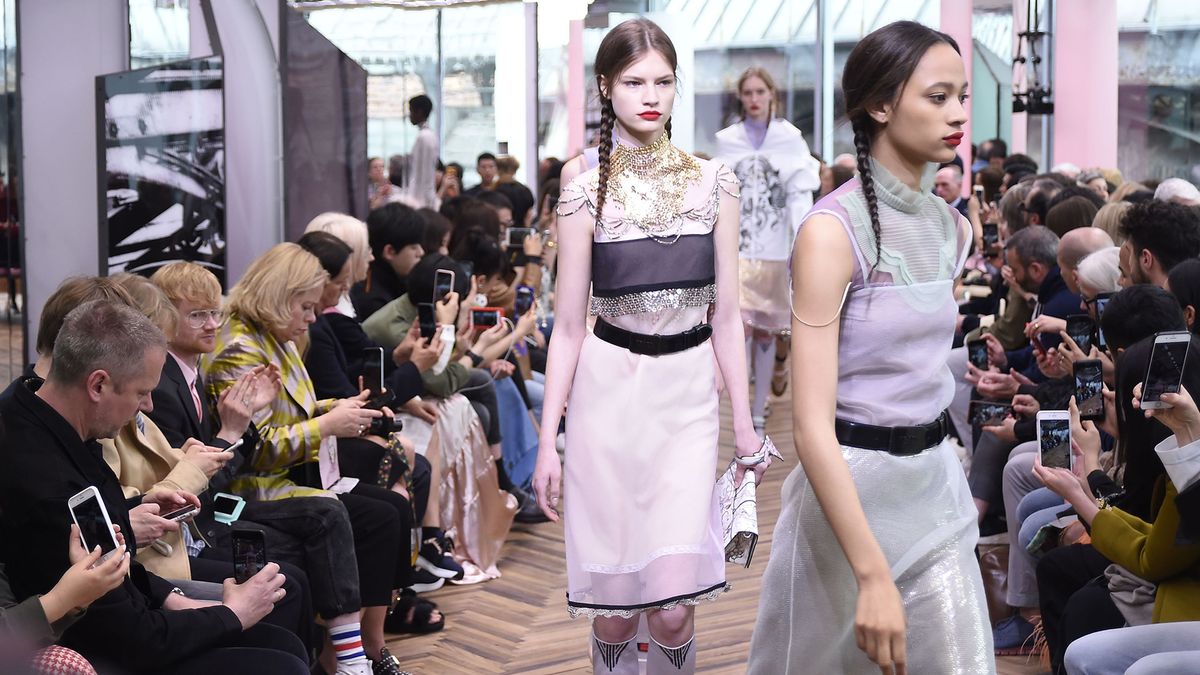 5 outfits from the Prada Resort 2018 collection we simply need in our ...