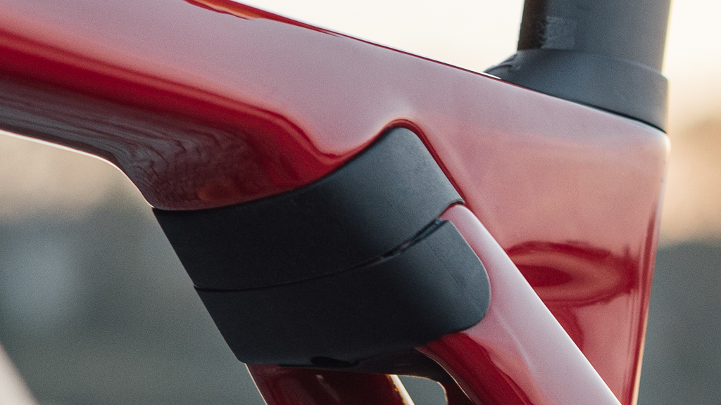 Wilier launches Granturismo SLR, blending superbike specs with ...