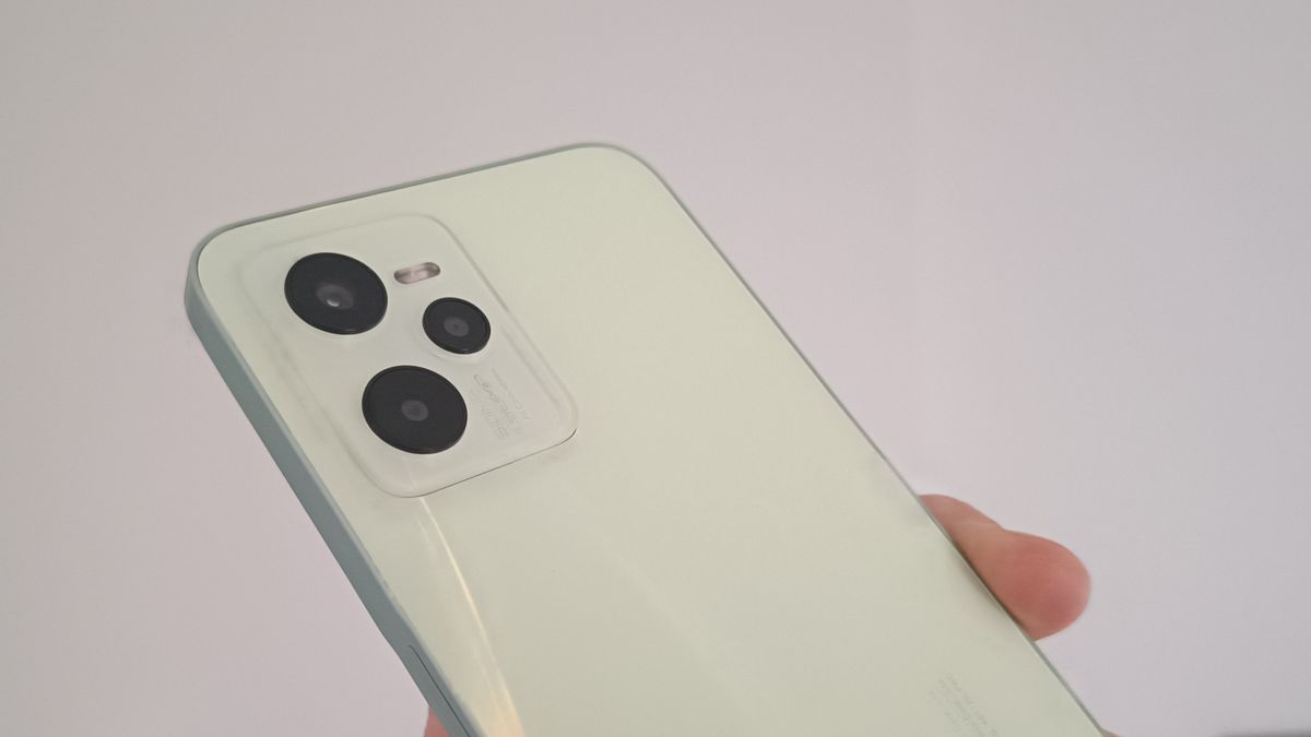 Realme C35 review: a top cheap camera phone | TechRadar