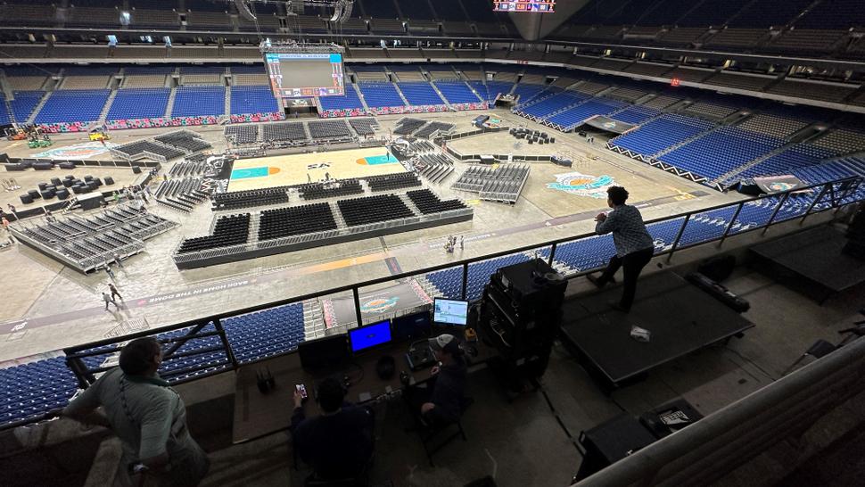ESPN to ‘Document History’ in Spurs' Record-Setting Return to Alamodome ...