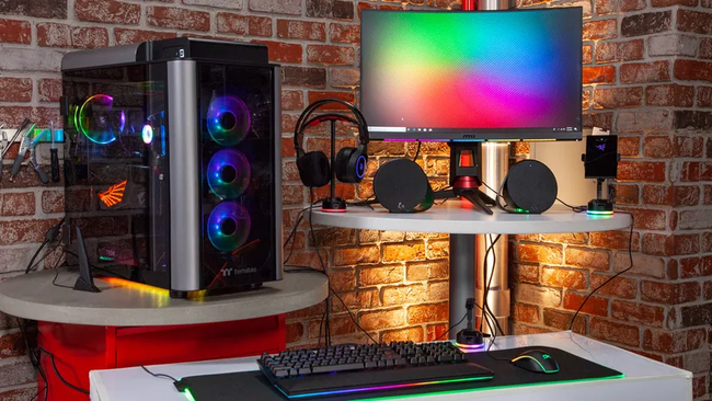 After spending 10 years bathed in the glow of RGB, I'm so ready for HP ...