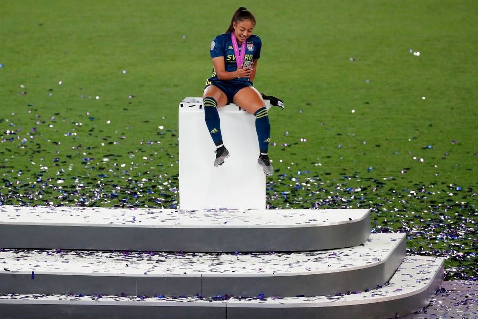 TOP 50: The Best Players in Women's Football Today - eScored