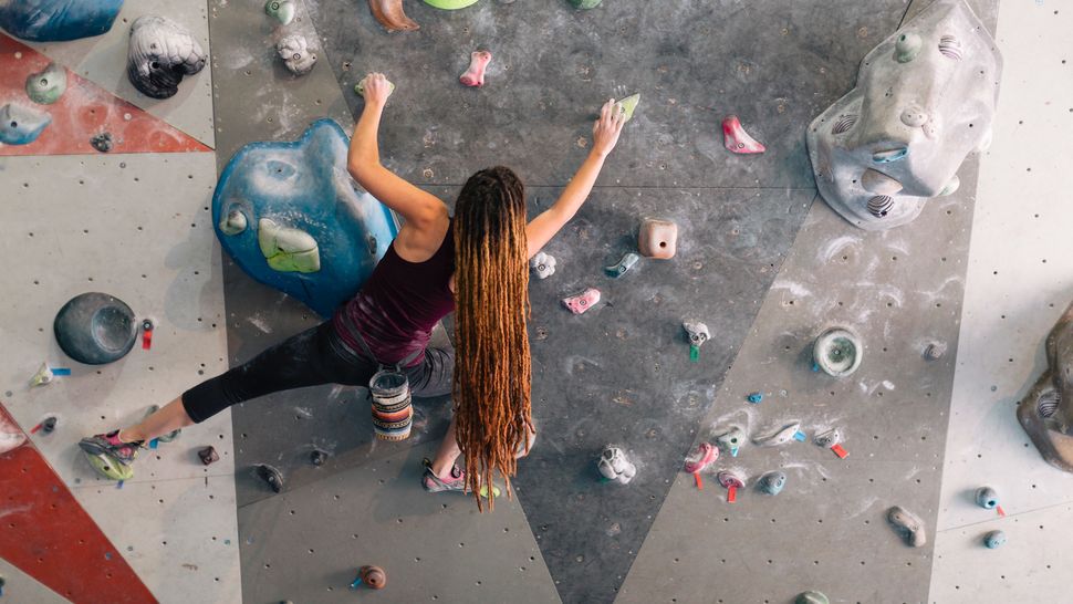 How to fall bouldering: 3 techniques reduce injury | Advnture