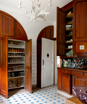 9 Style Lessons From European Kitchens for Sophisticated Spaces | Livingetc