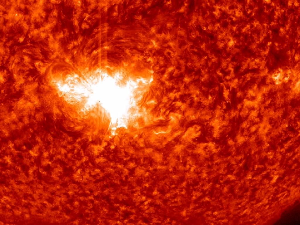 Latest Sun Photos by NASA’s Solar Dynamics Observatory: Page 3 | Space