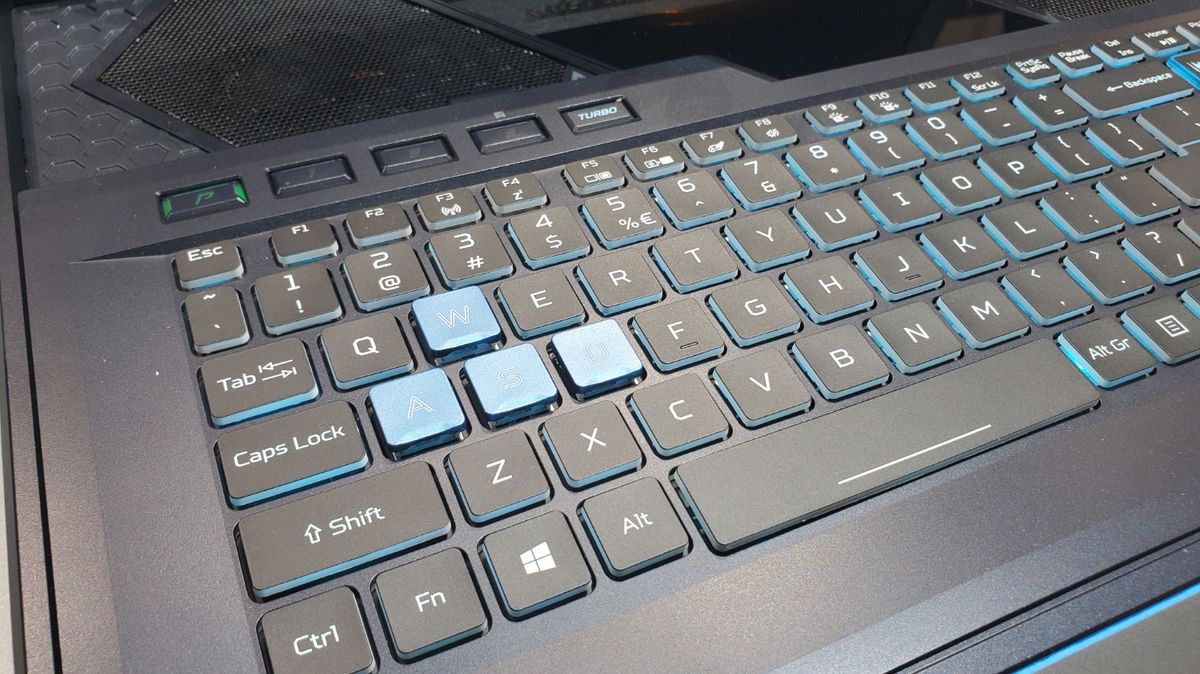 Hands On: Acer's Predator Helios 700 Keyboard Slides Out for ...