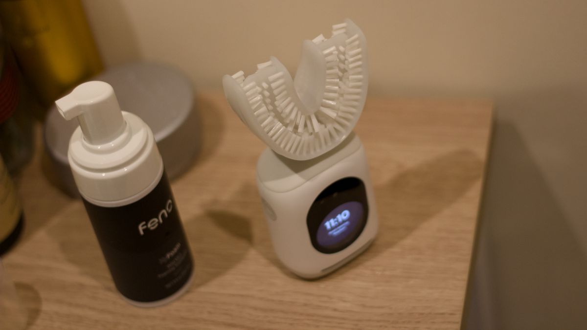 I used this AI-powered full-mouth toothbrush even though my dentist ...