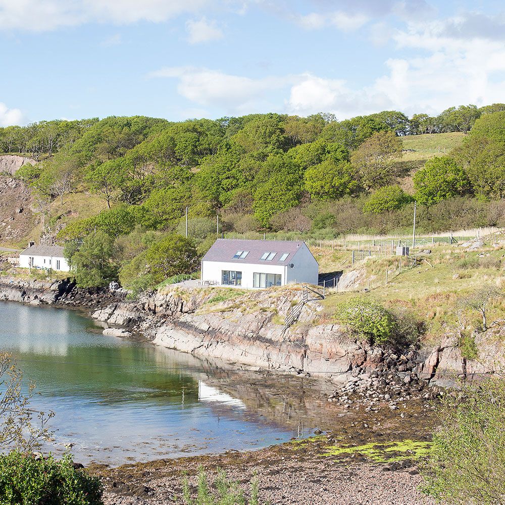 Explore this stunning lochside cottage in Scotland | Ideal Home