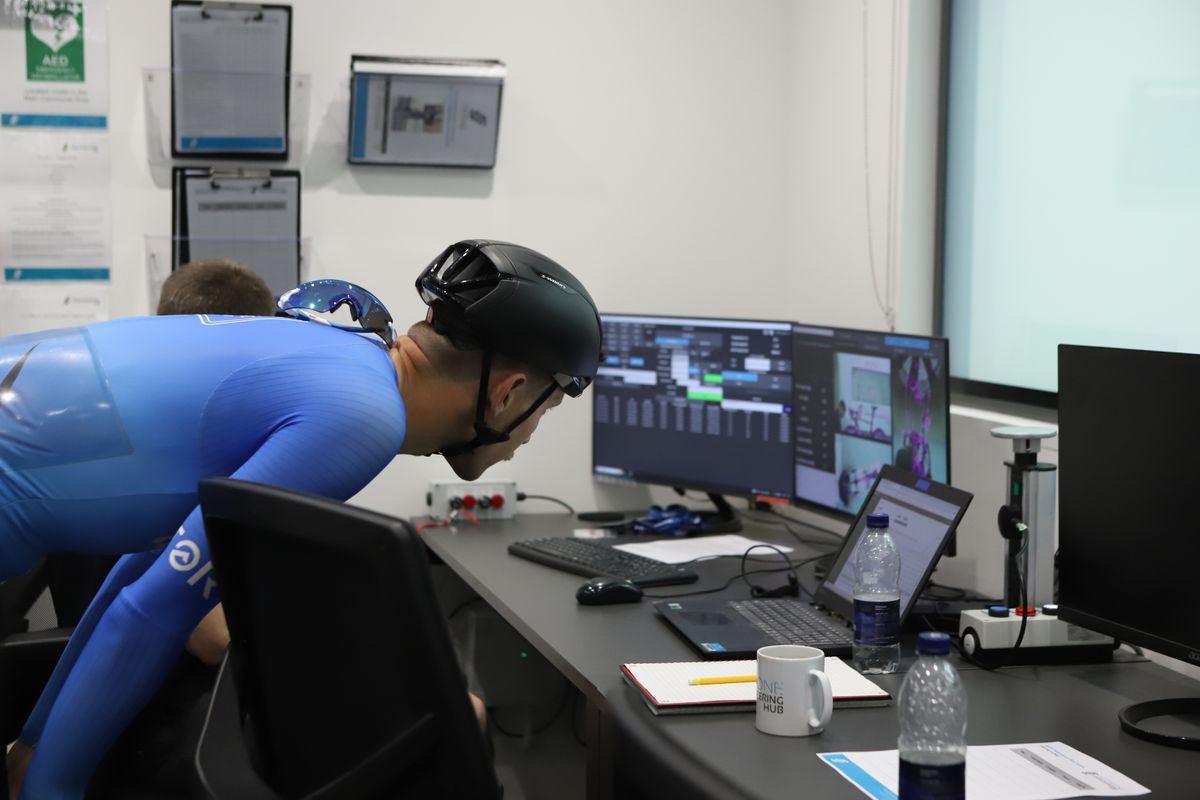 Cyclingnews tests rolling resistance of 24 high performance tyres in ...