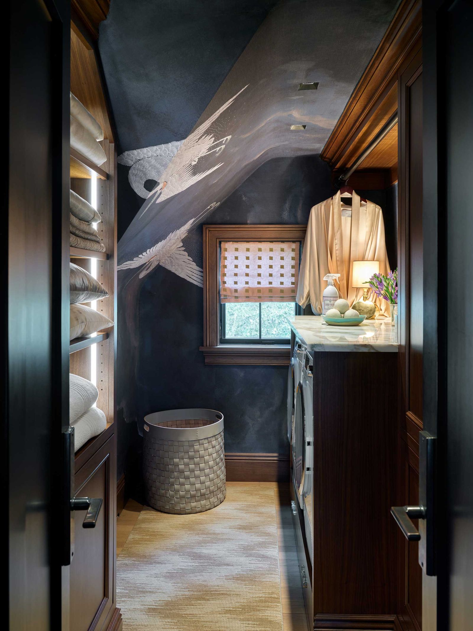 'Jewel box' laundry rooms are the secret to a more cheerful home ...