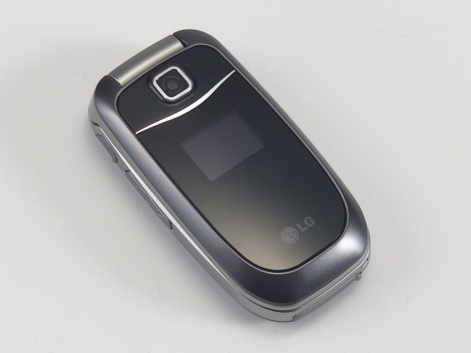 LG flip-phone boosts budget line-up | TechRadar