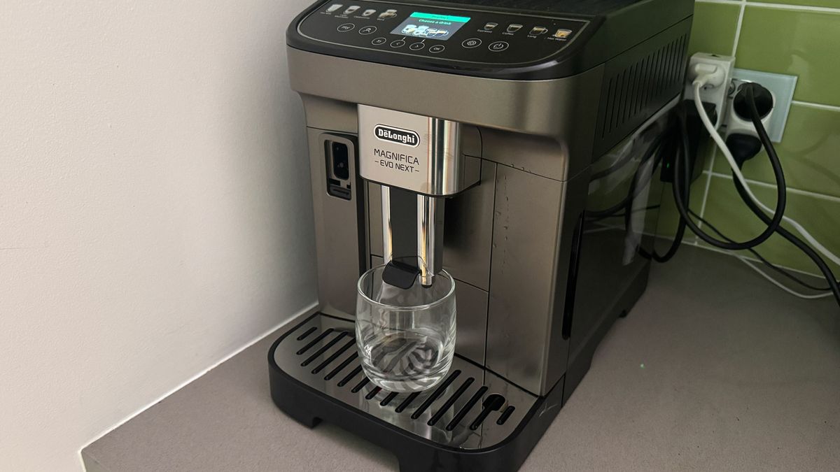 De’Longhi Magnifica Evo Next espresso machine review: a competent ...