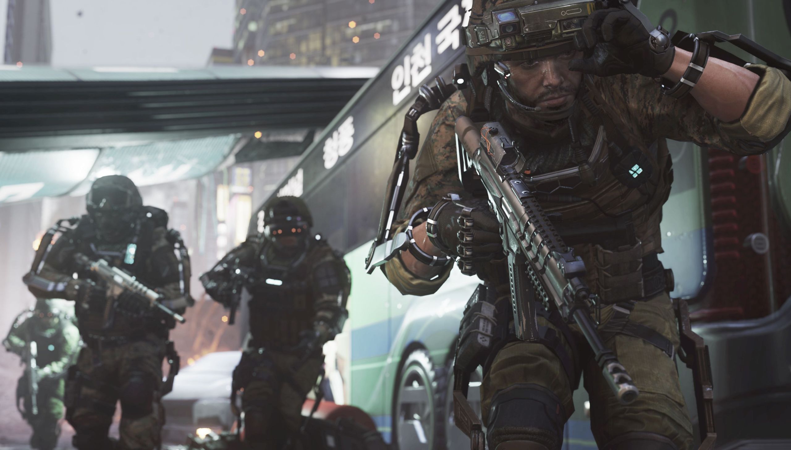 Call of Duty: Advanced Warfare exoskeleton and "future tech" go on ...