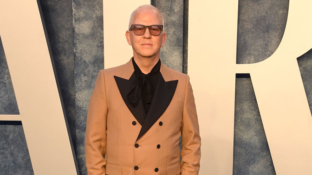 Ryan Murphy's home features our favorite furniture trend of the year ...