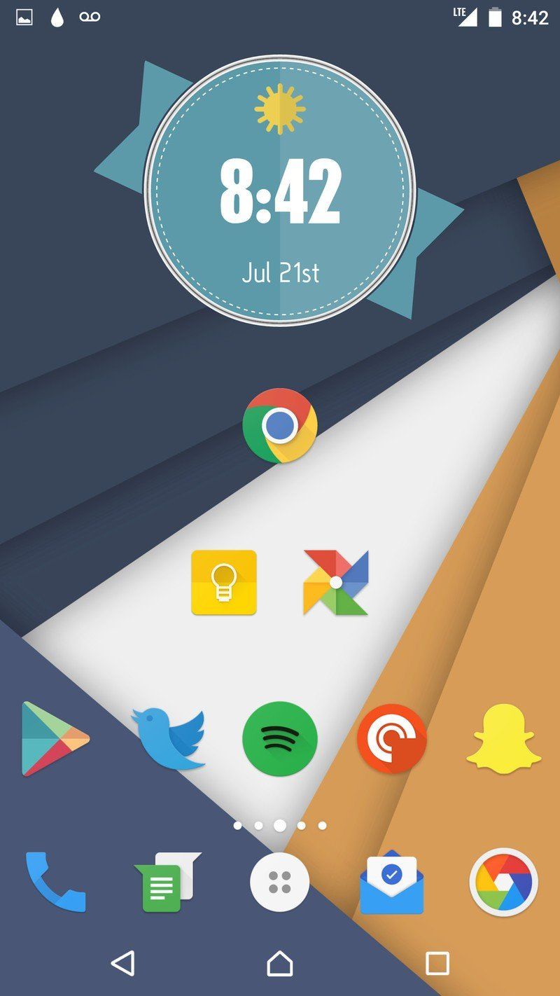 Widgets and icon packs are fun, but a simple home screen is the way to ...