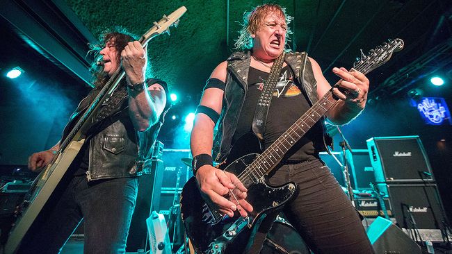 Raven on giving insecure Metallica their first national tour | Guitar World
