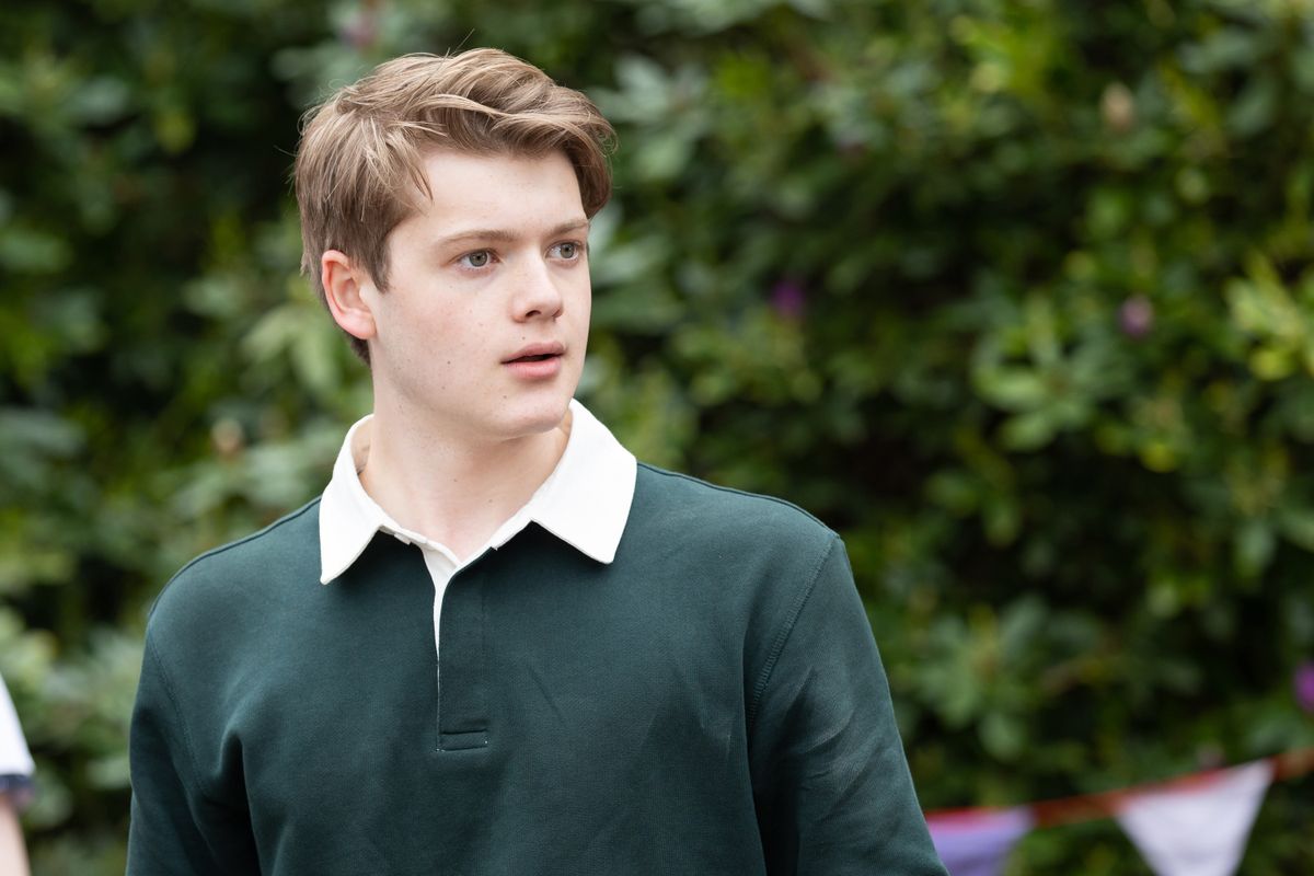 Hollyoaks spoilers: DeMarcus Westwood is carrying a knife! | What to Watch