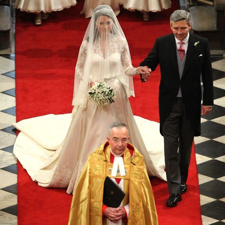 Resurfaced Video of Princess Catherine Visiting the Kitchen Staff ...
