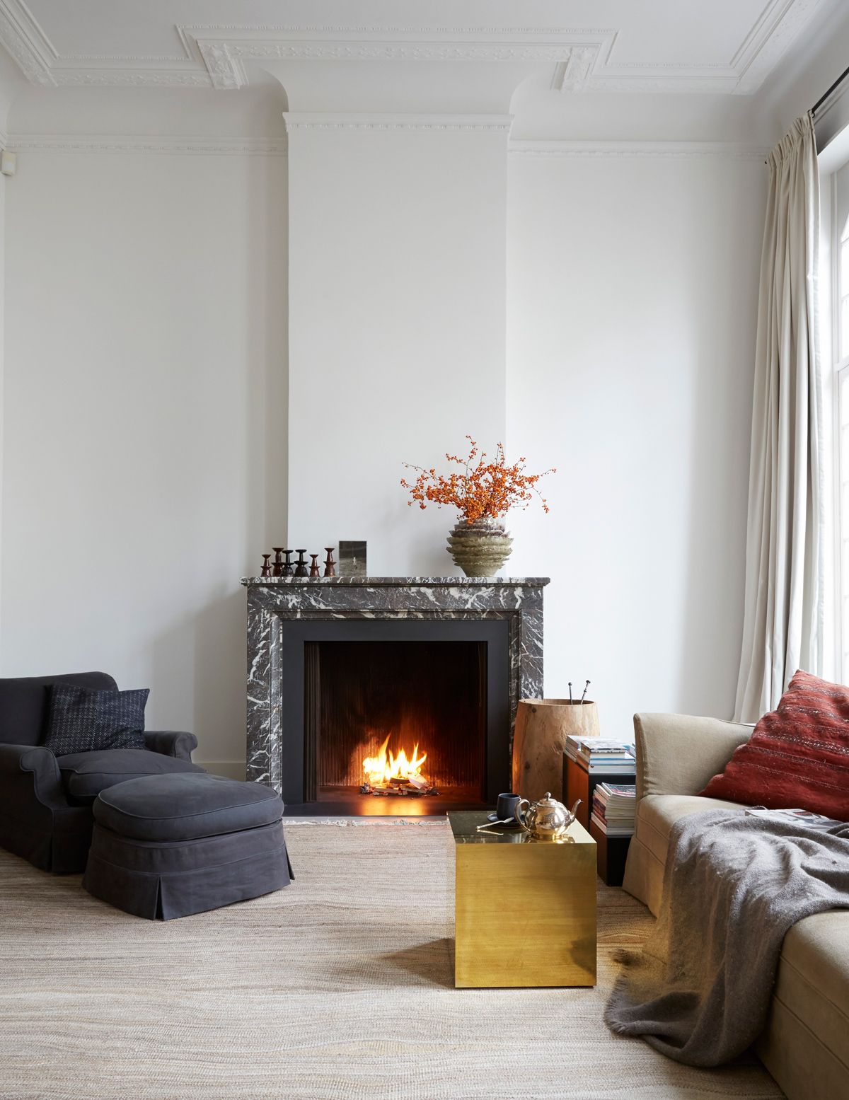 Explore this stunning Belgian townhouse - a lesson in decorating with ...