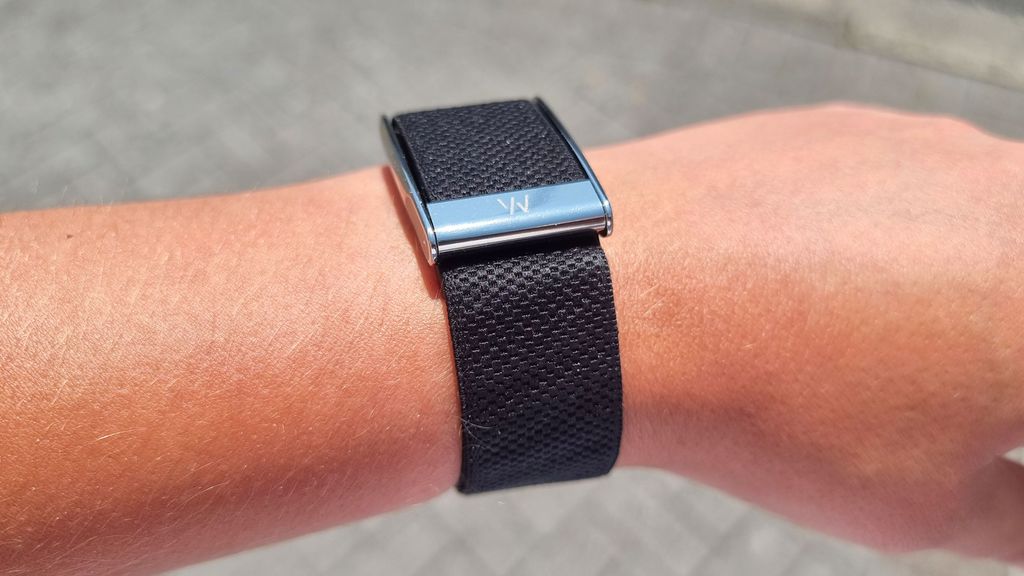 Whoop MG review — Screenless fitness tracker for serious athletes ...