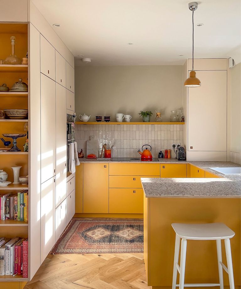 Retro kitchen ideas: embrace a nostalgic, characterful look | Homes and ...
