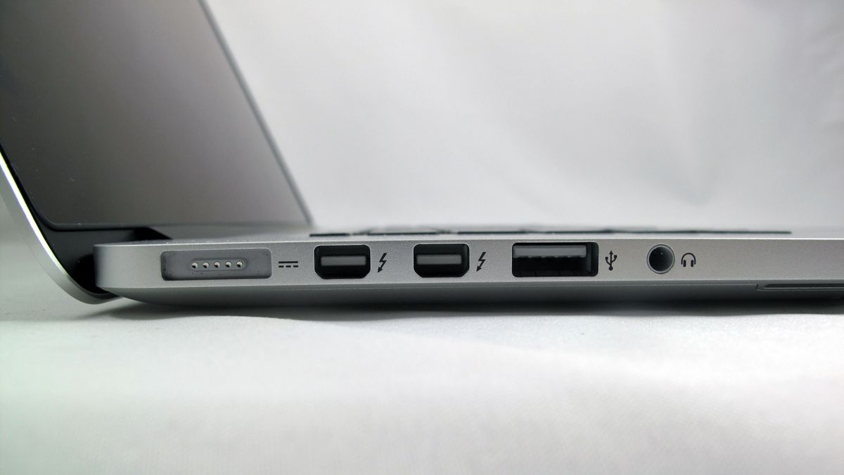 Specifications - MacBook Pro 15-inch with Retina display review - Page ...