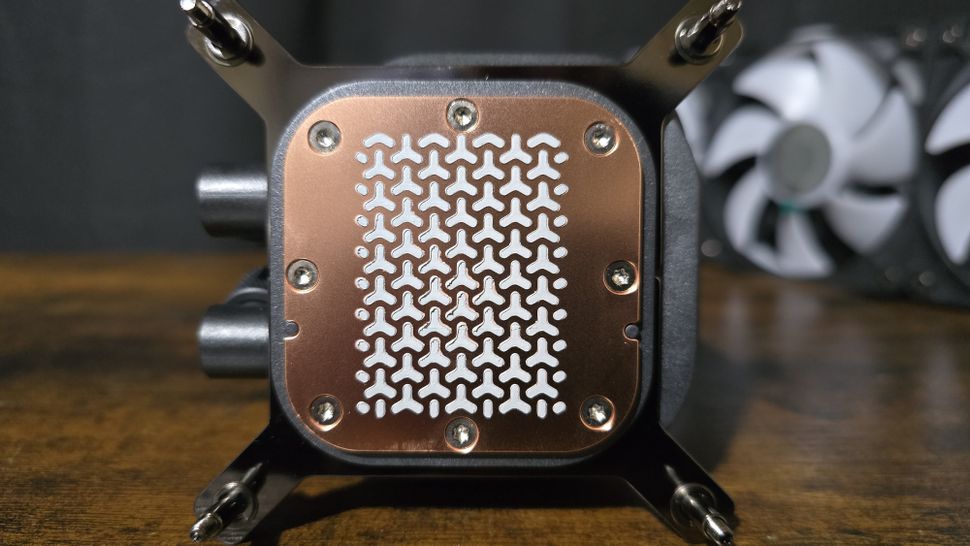 Corsair Titan 360 RX RGB AIO review: Excellent for iCue | Tom's Hardware