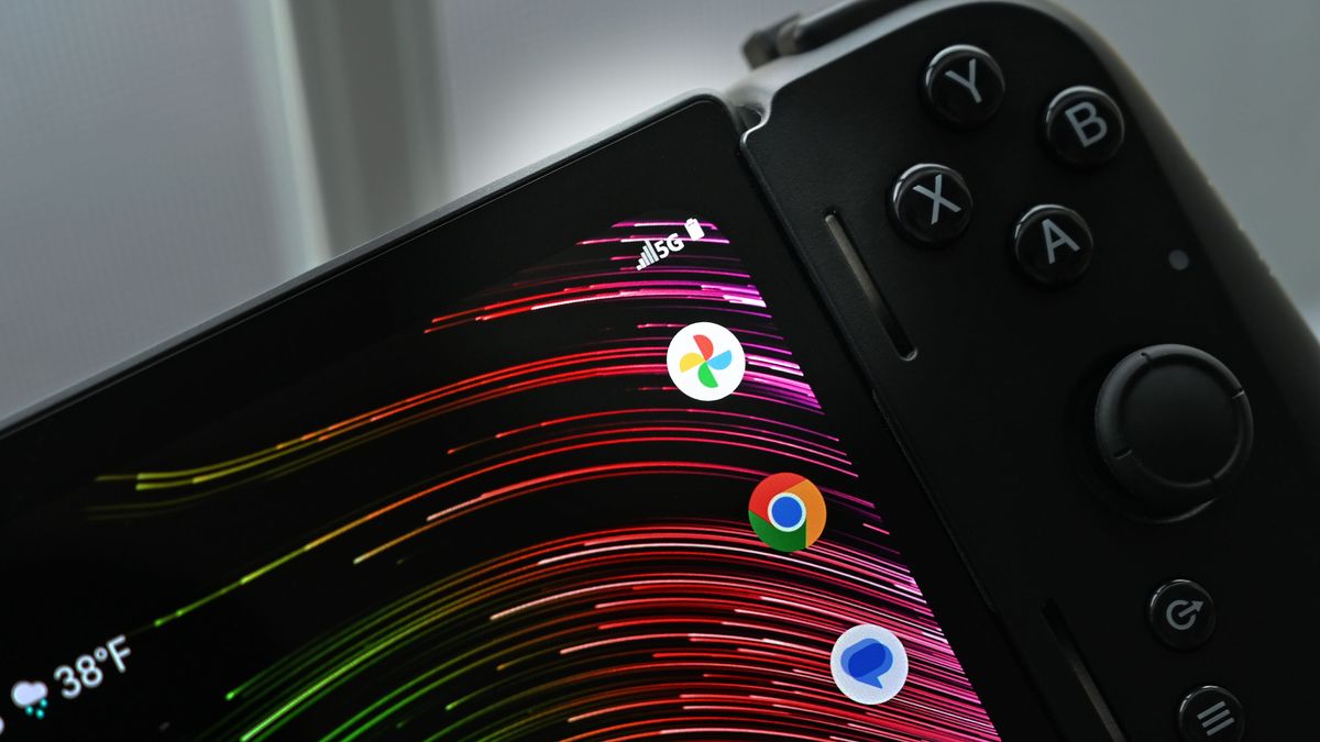 Razer Edge review: Two steps forward, one step back for cloud gaming ...