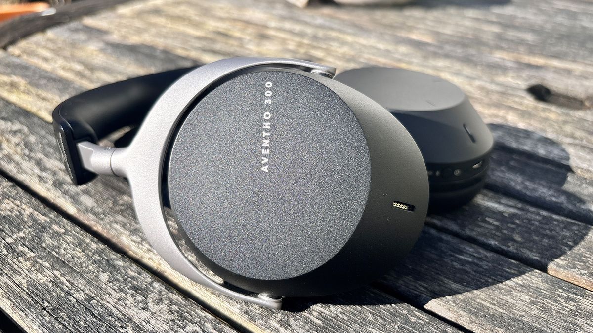 Beyerdynamic Aventho 300 review: clear, natural and even-handed ...