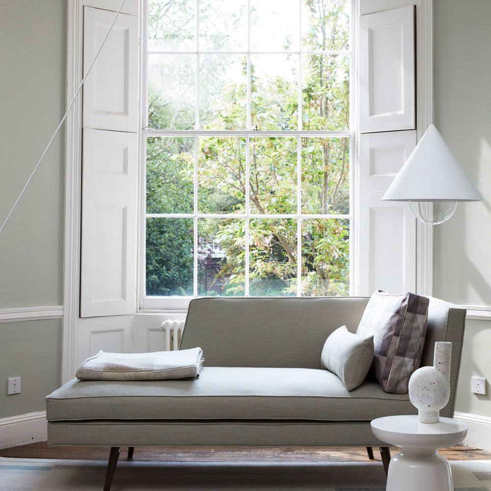 How to clean windows: tips for a professional streak-free finish ...