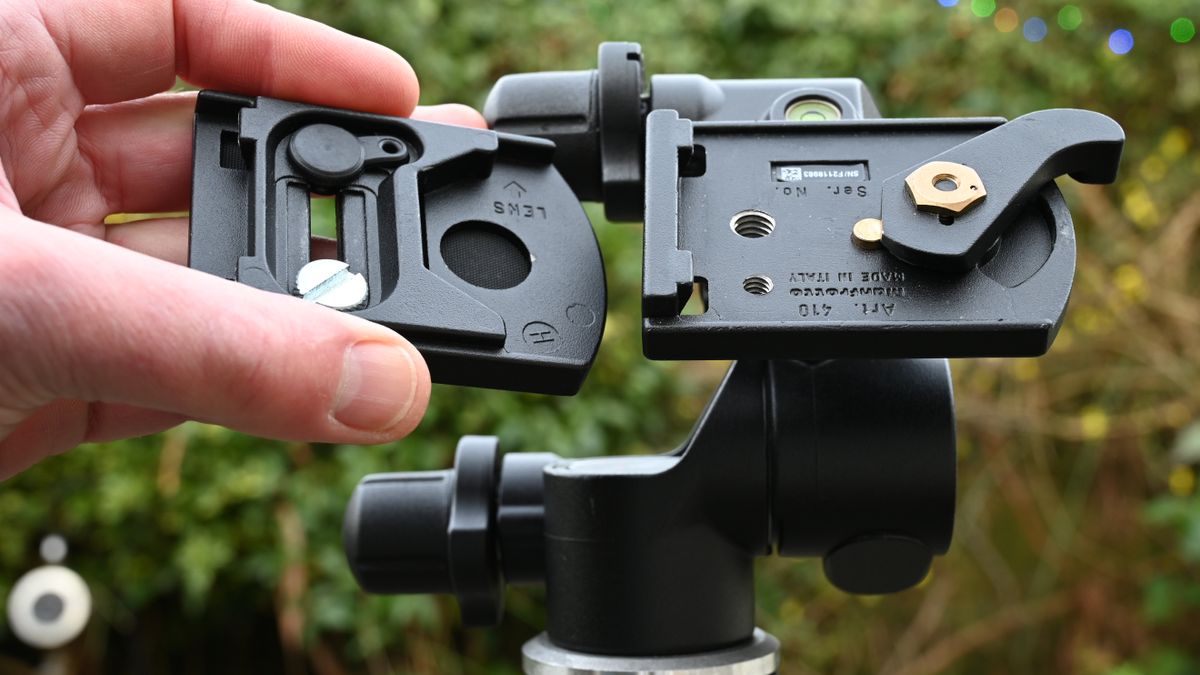 Manfrotto 410 Junior geared head review | Digital Camera World