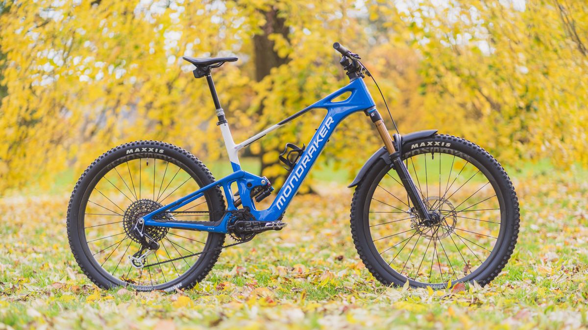 Are lightweight e–MTBs the future of mountain biking, or the very worst ...