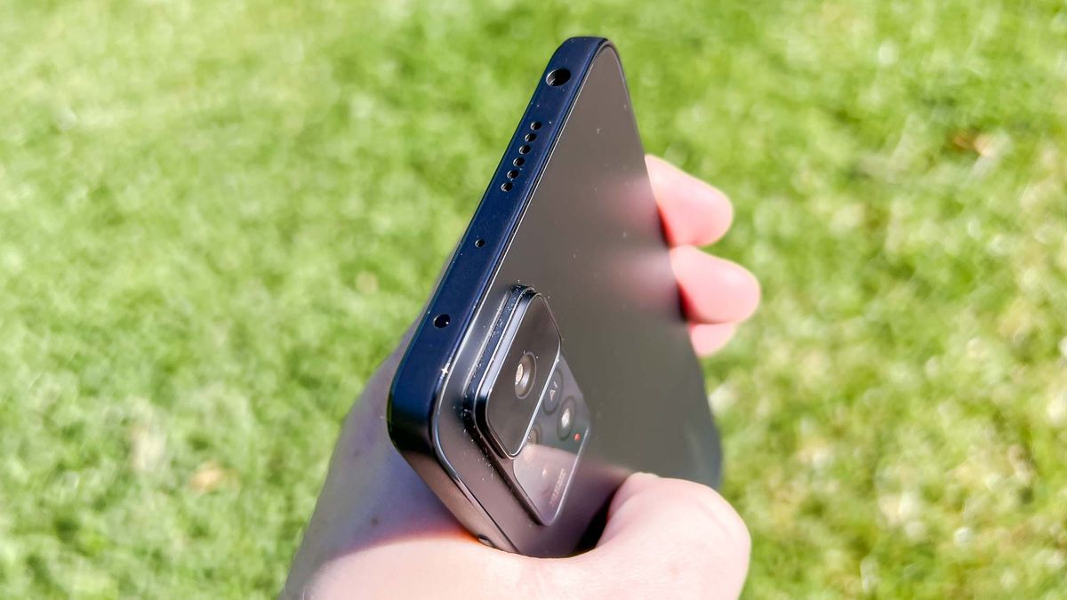 Redmi Note 11 Pro review: A big-screen budget phone worth getting | Tom ...