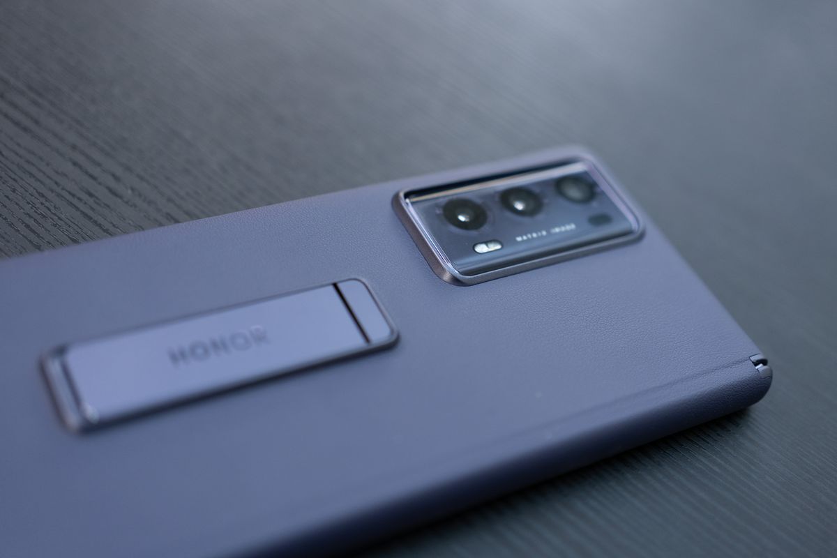 Honor Magic V2 review: foldable flagship phone is big and brilliant ...