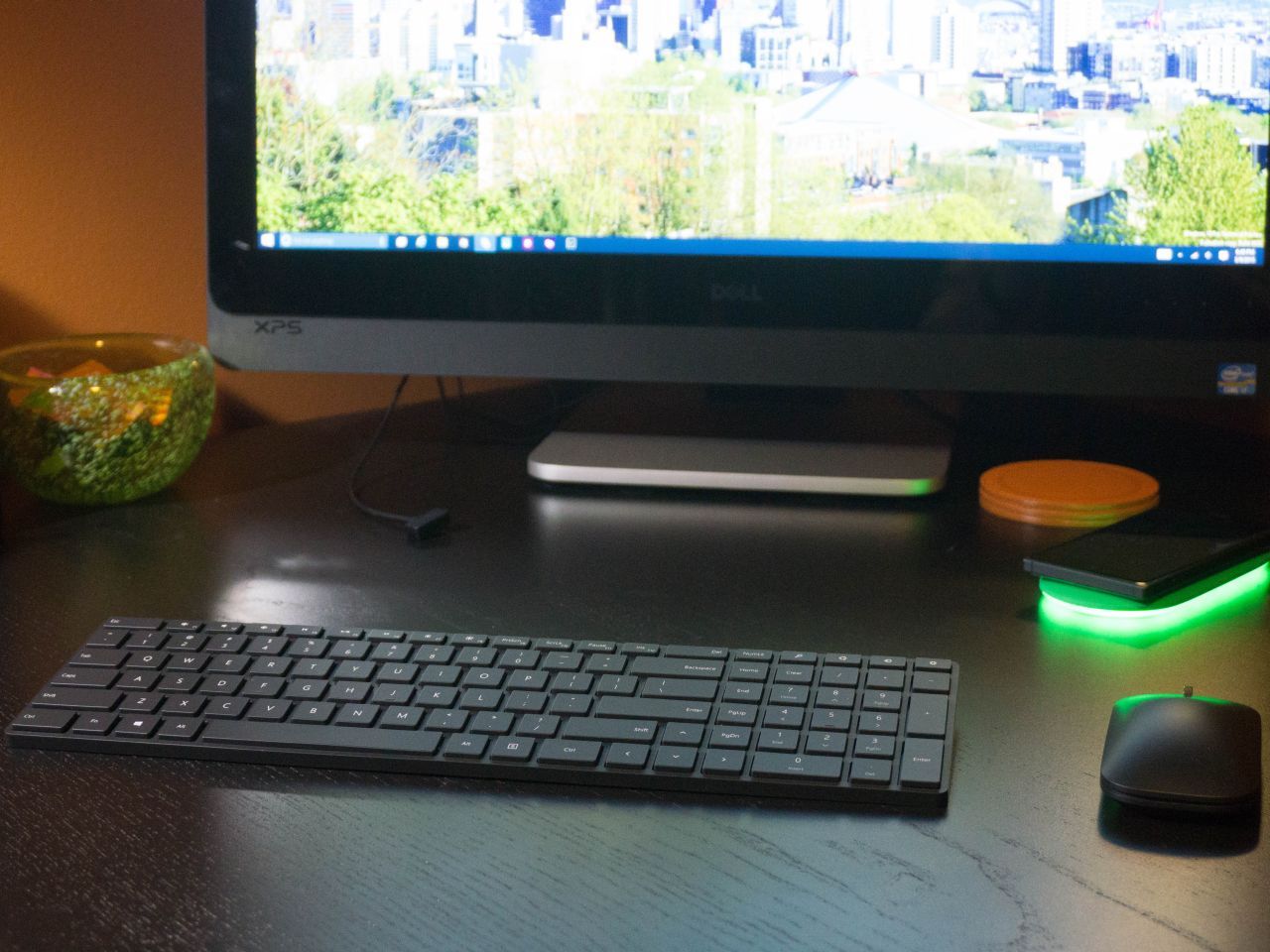 Microsoft's Surface Mouse revealed in new FCC photos | Windows Central