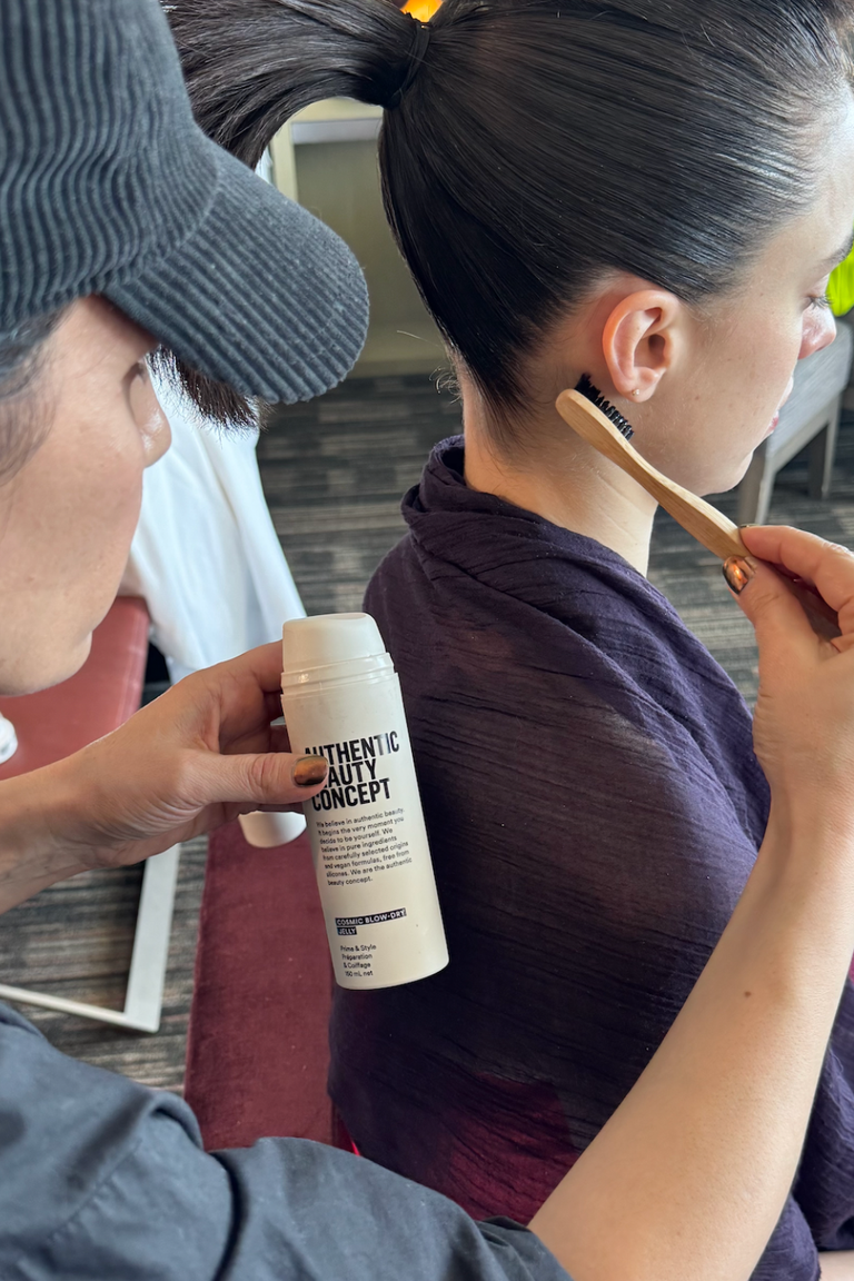 Here's how Margaret Qualley's sculptural Oscars updo was created ...