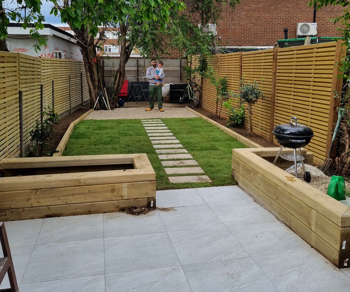 Budget small garden ideas and how to save money | Homebuilding