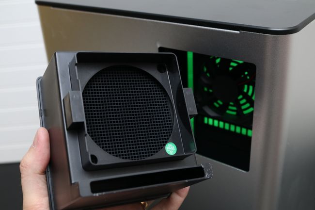 UniFormation GKtwo 3D Printer Review: Crank up the Heat | Tom's Hardware