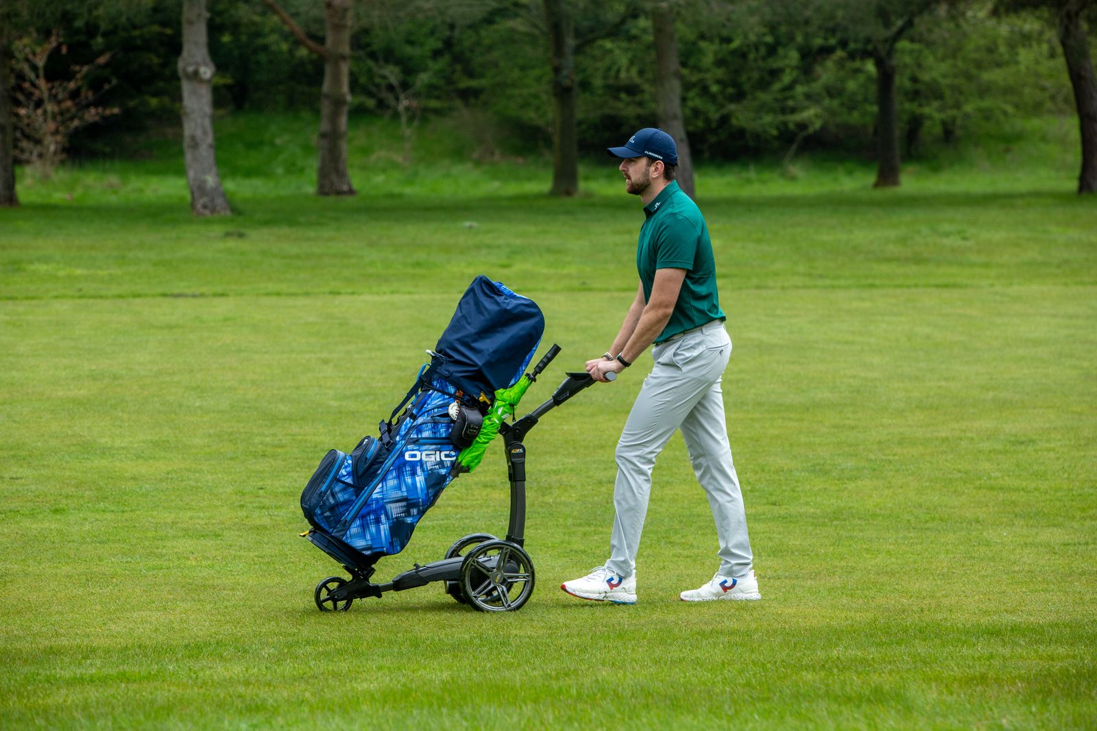 PowaKaddy FX5 Electric Trolley Review | Golf Monthly