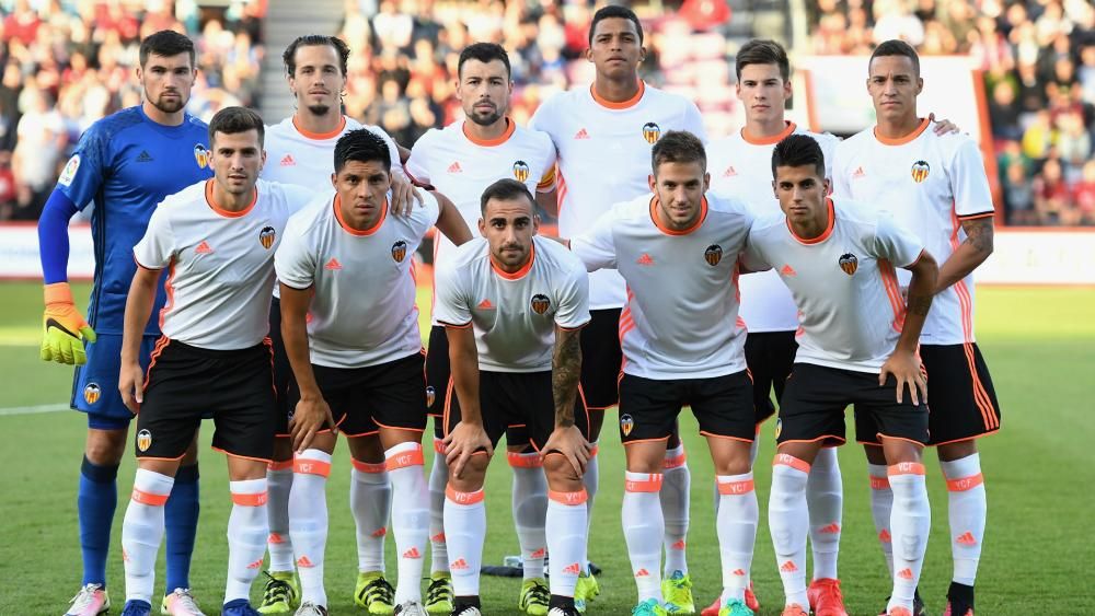 Mendieta believes in stabilised Valencia | FourFourTwo