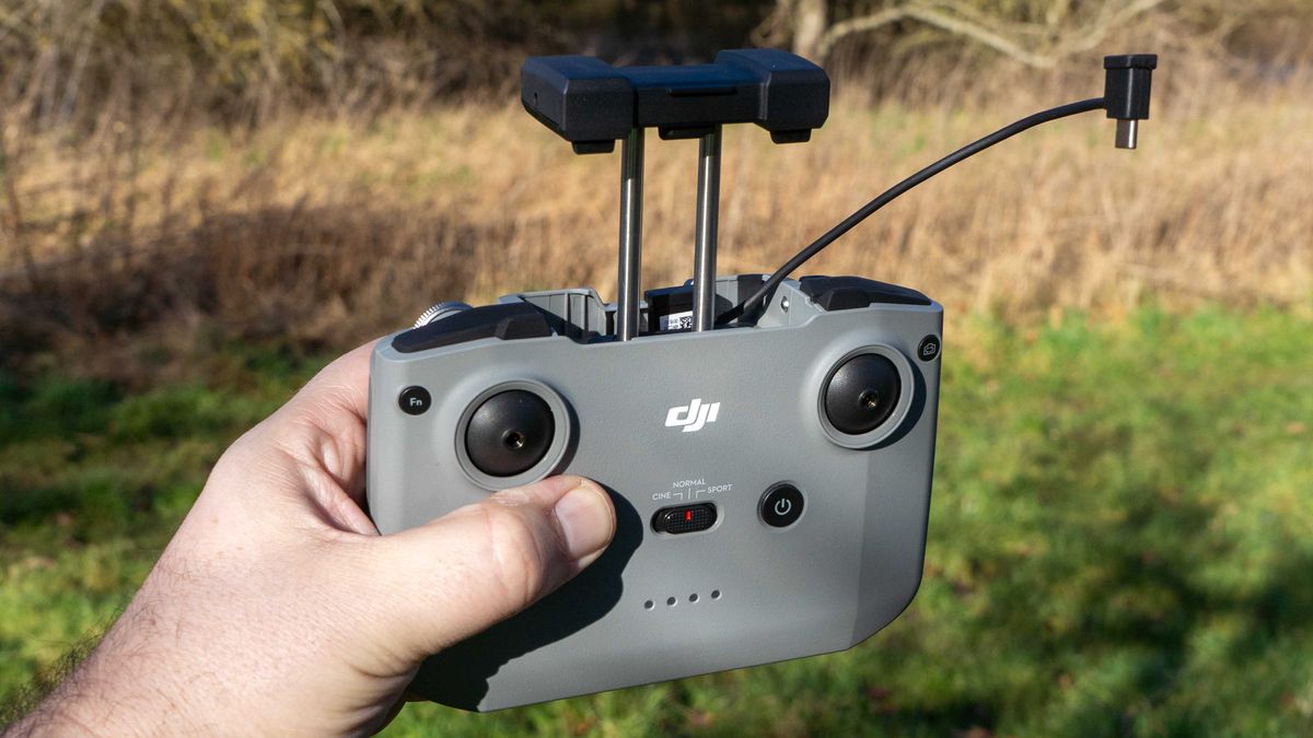 DJI Mini 2 SE review: It's affordable, but does it do what you need ...