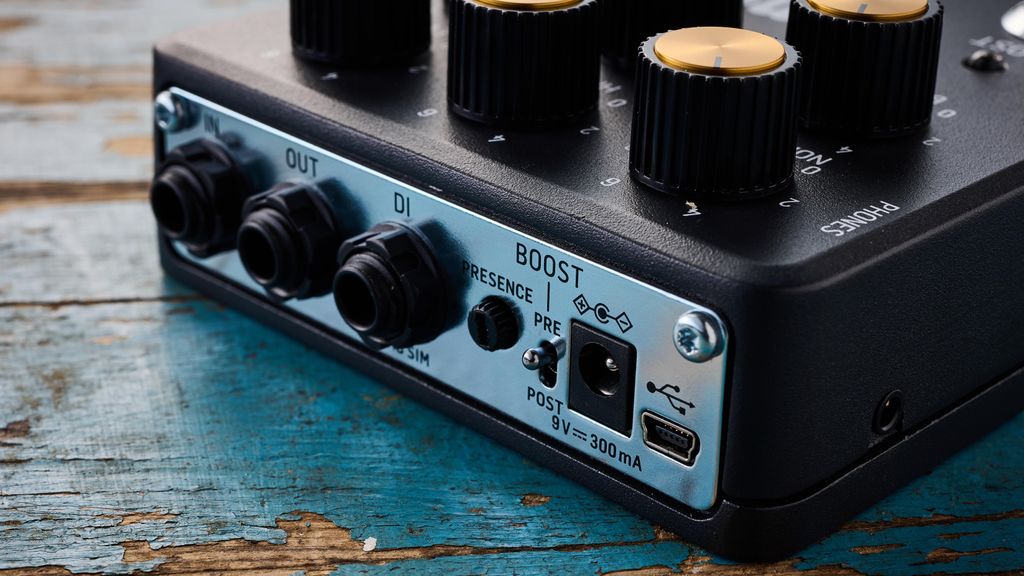 TC Electronic Ampworx Vintage Series Combo Deluxe 65', DC30, and JIMS ...